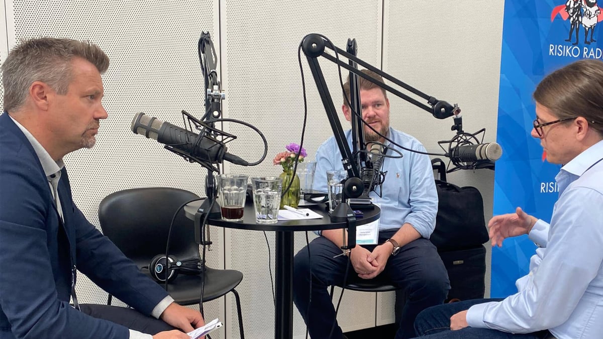 Risiko Radio with Ford Merrill (English)